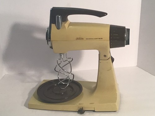 Vintage Sunbeam Mixmaster 12-Speed Kitchen Stand Mixer & Dough Hooks ...