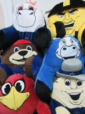 Mascot Wear The Loungimal Various NFL Oversized Back Rest Pillow G1 370 ...