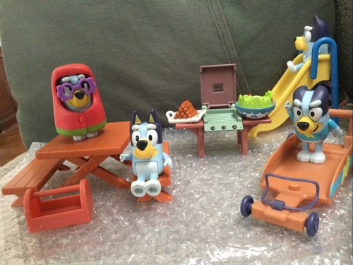 Bluey Figures Grill Barbecue Hot Dogs Salad Picnic Table Benches Slide ...