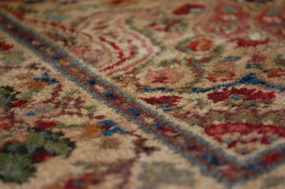 AUTHENTIC AMERICAN KARASTAN TABRZ MEDALLION PATTERN # 900/909 RUG SIZE ...