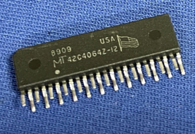 MT42C4064Z-12 MICRON 24PIN ZIP 256Kx4 VIDEO RAM VRAM TUBED USA FLAG ...