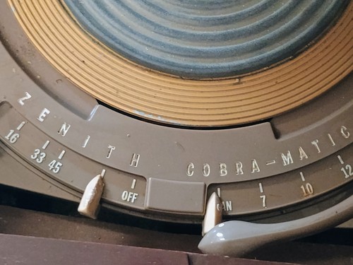 Vintage 1954 Zenith Cobra Matic Model L566 Bakelite Tube Table Radio ...