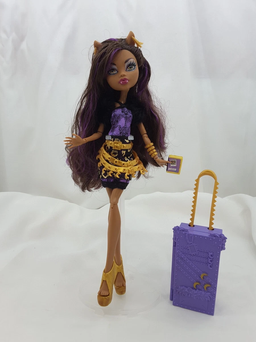 Clawdeen Wolf Scaris Doll
