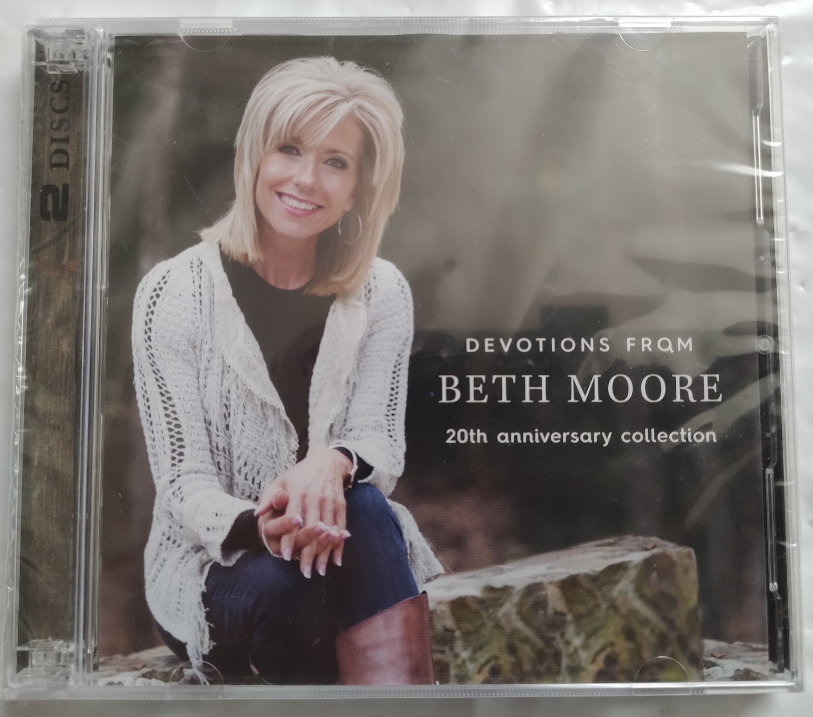 Devotions from Beth Moore 20th Anniversary Collection by Beth Moore ...