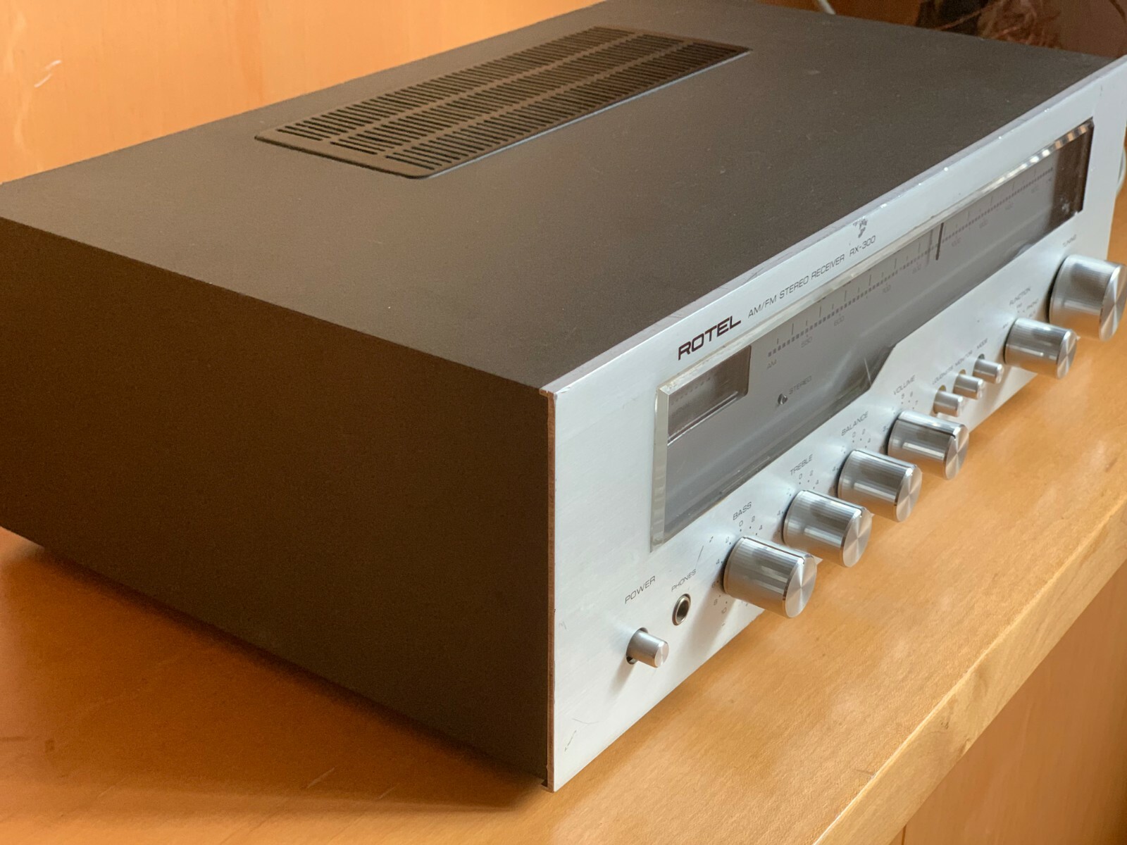 ROTEL RX-300 VINTAGE STEREO AM/FM RECEIVER~PHONO INTEGRATED AMPLIFIER ...