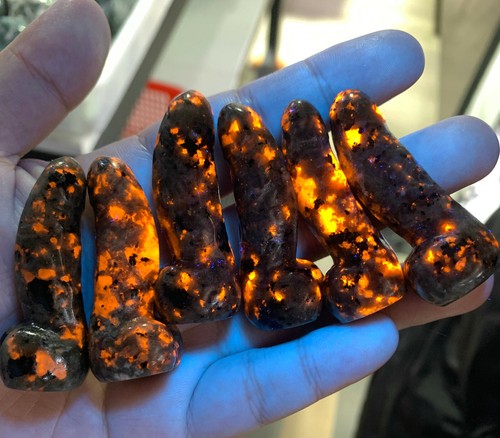 Natural Under UV Bright Yooperlite Yooper Stone Quartz Carving Penis ...