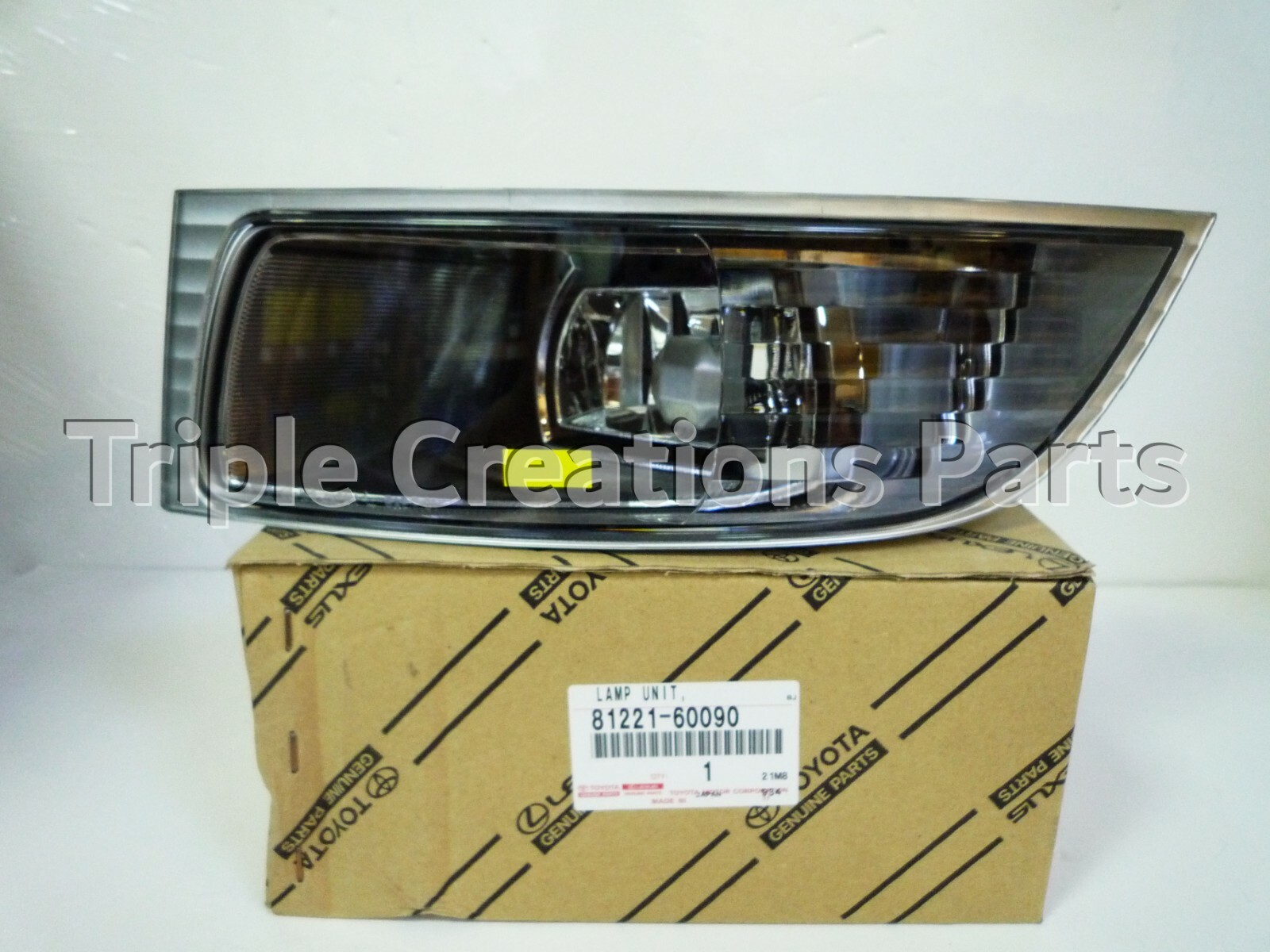 Genuine Toyota 81221-60090 Lamp Unit Fog Lamp LH 8122160090 OEM | eBay