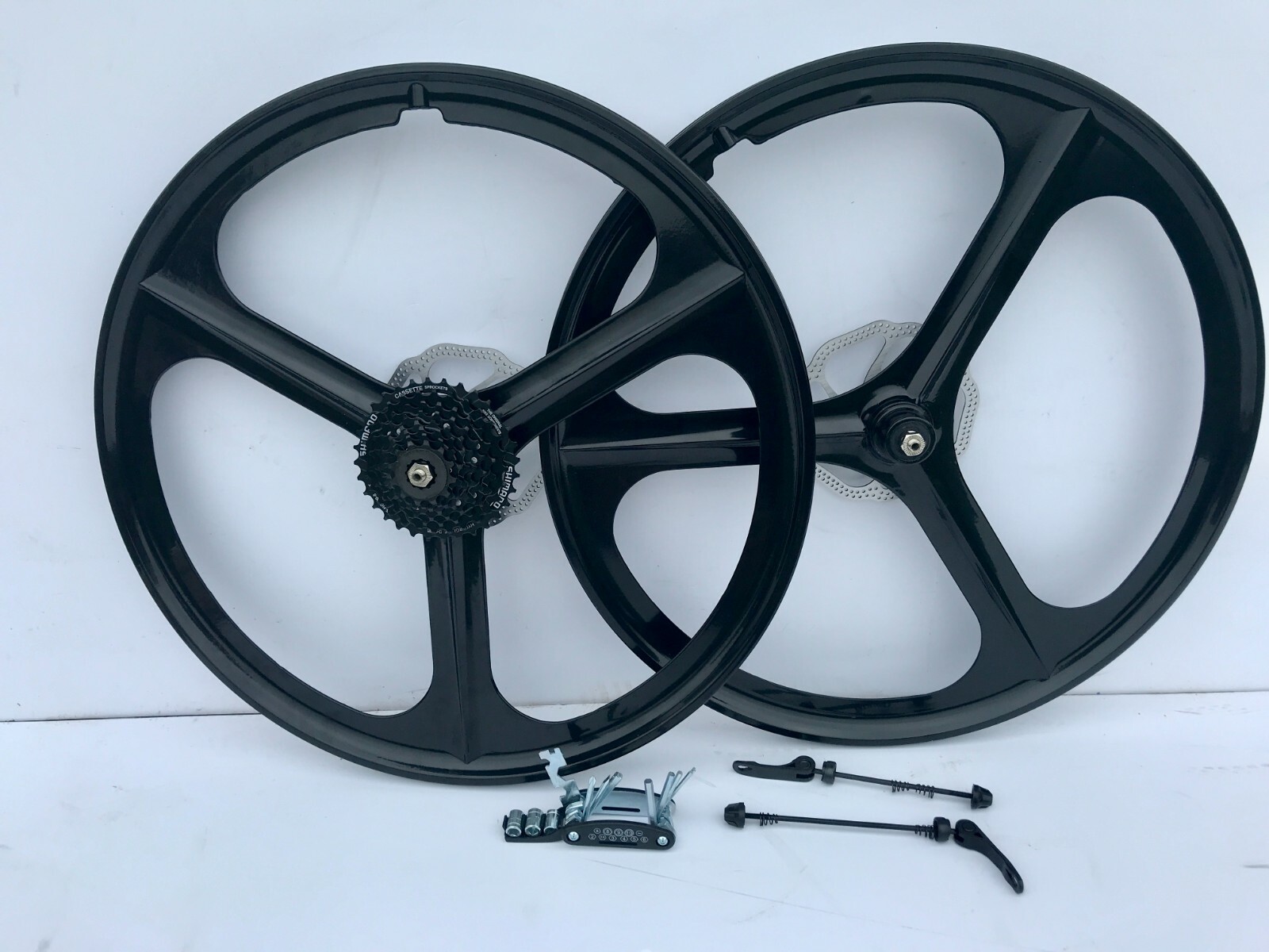 PAIR WHEEL MAGNESIUM 26 INCH 3 SPOKE FRONT REAR 8 SPEED SHIMANO 2 DISC ...