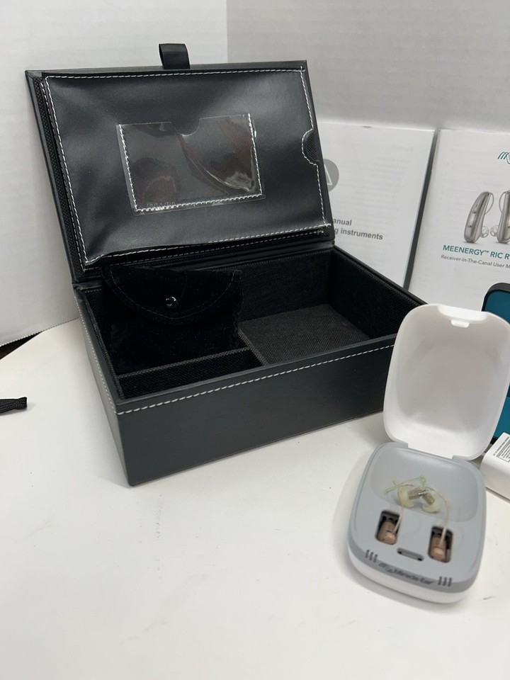 Miracle Ear Meenergy RIC R Hearing Aids Many Accessories Tested Perfect ...