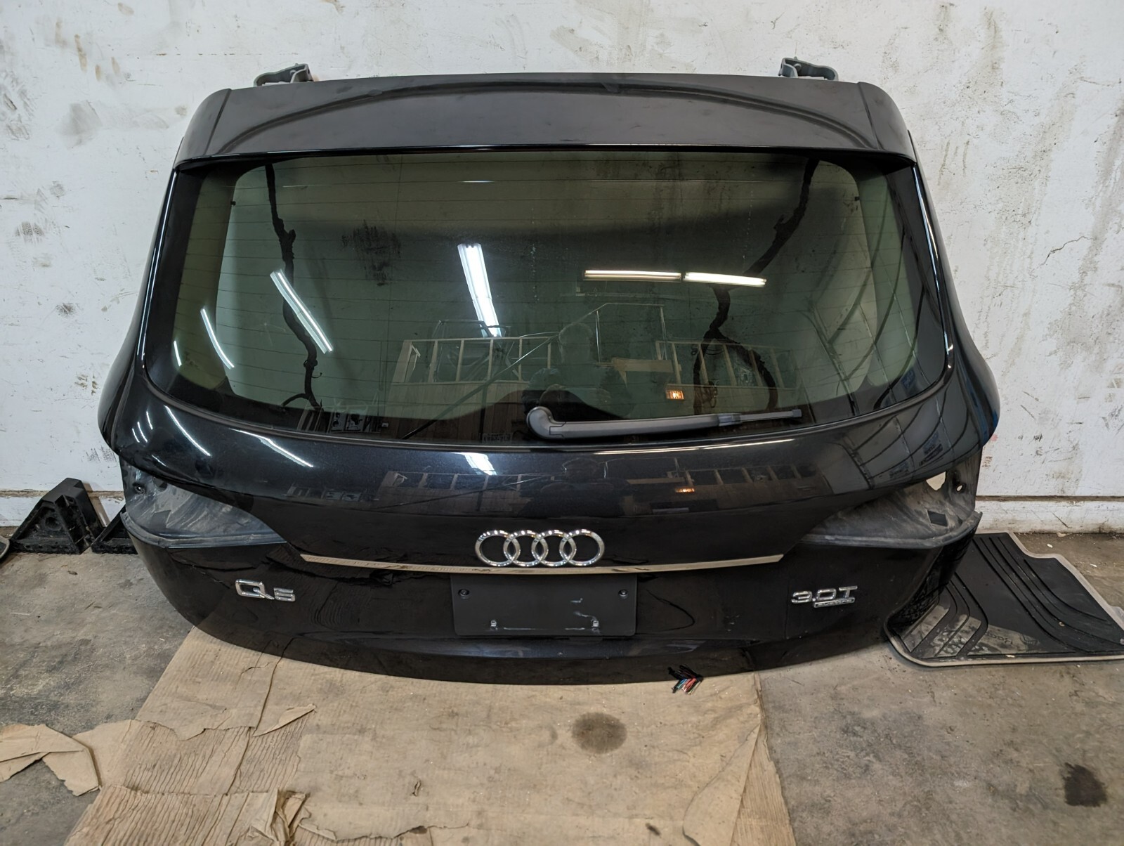 13-17 AUDI Q5 REAR TAILGATE LIFTGATE ASSEMBLY OEM | eBay