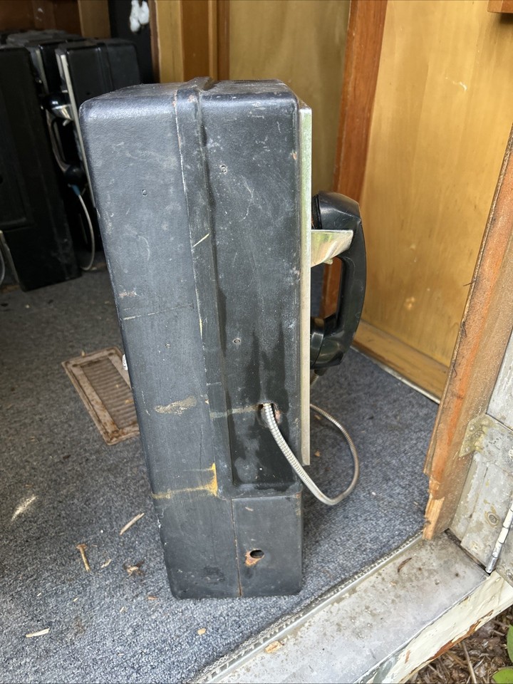 Vintage Black Phone Booth Payphone Push Button Telephone GTE Frontier ...