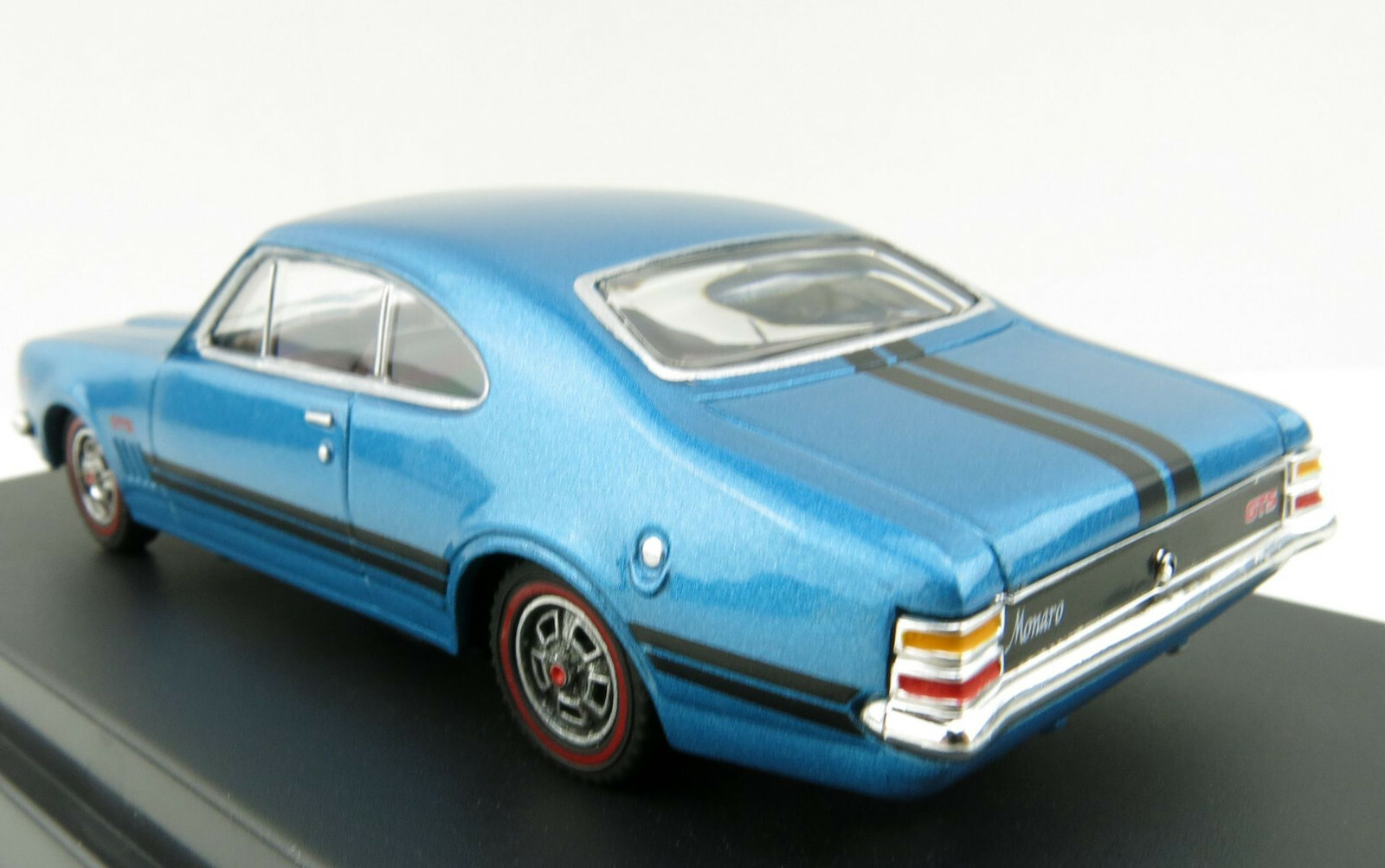 DDA Collectibles - 1969 Holden HT Monaro GTS - Monza Blue - Scale 1:43 ...