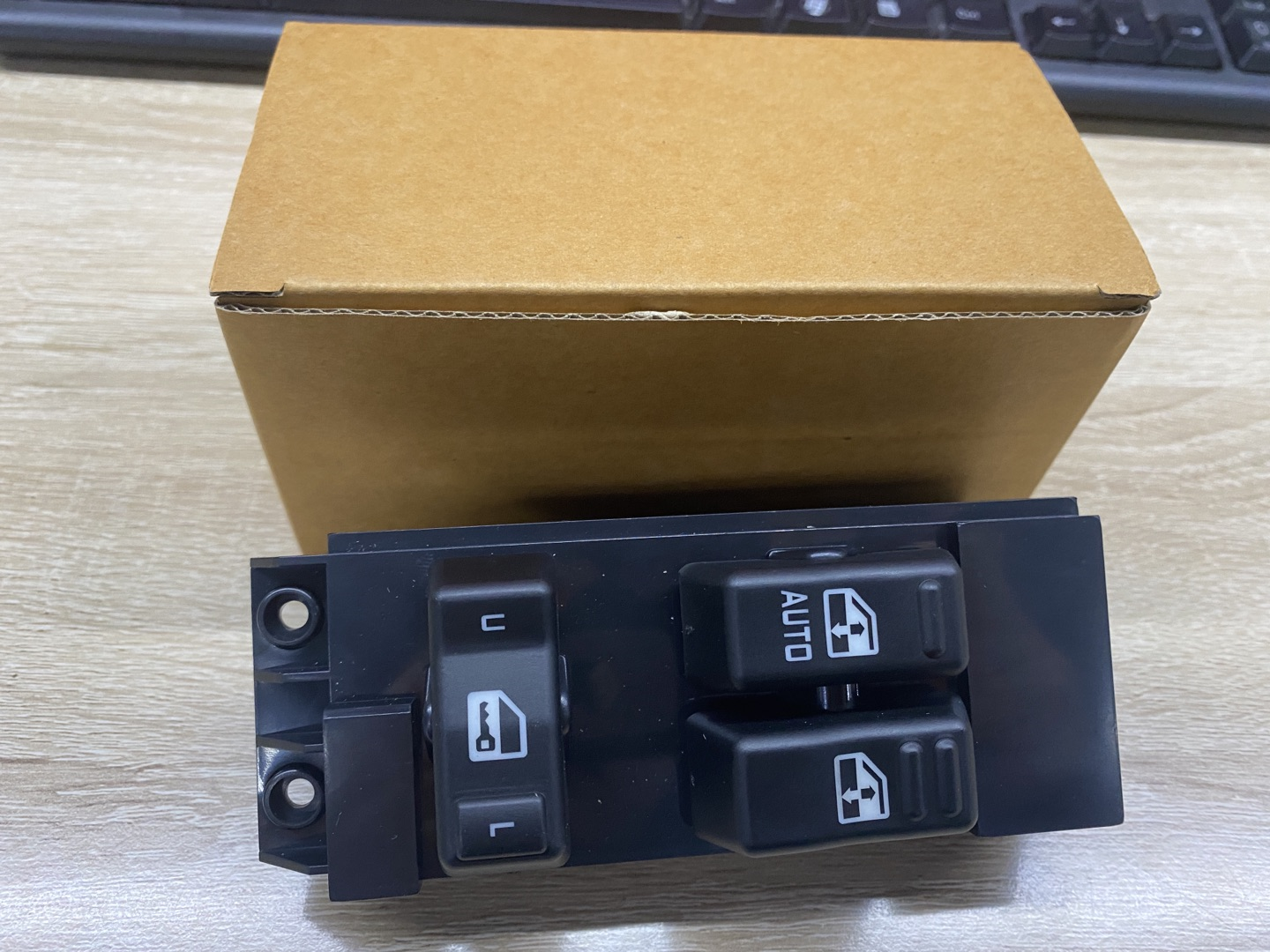 For 1999 -2002 Chevy Silverado GMC Sierra Master Power Window Switch ...