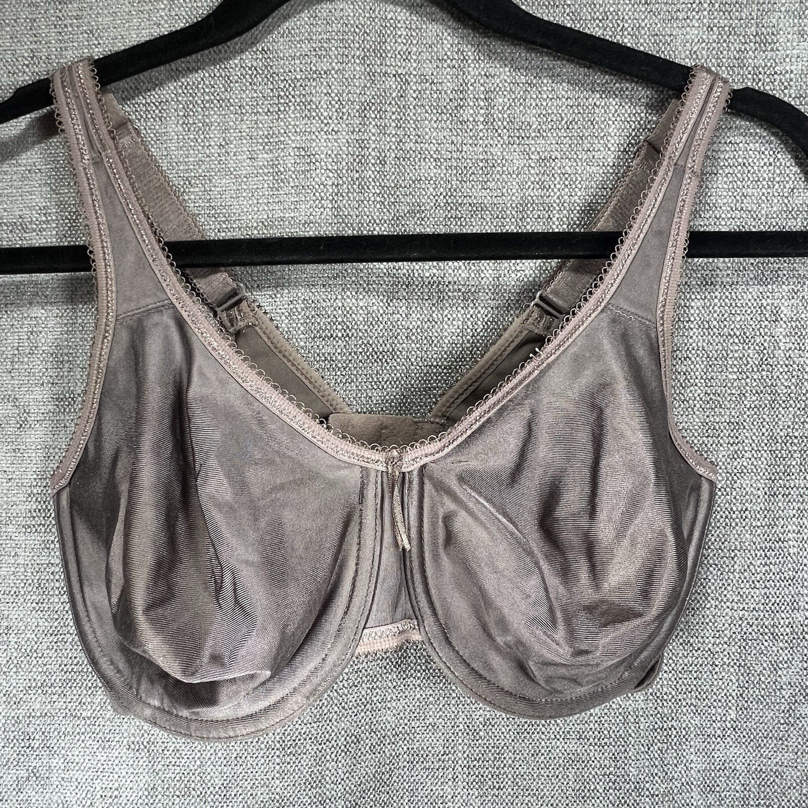 Wacoal Basic Beauty Bra Women Sz 34DD Full Coverage S… - Gem
