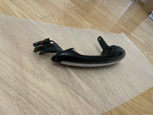 BMW 5 6 7 F-Series Right Exterior Door Handle Schwarz 2 (668) OEM ...