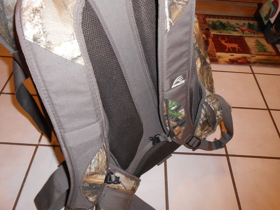 Insights - The Vision Bow Pack Backpack Archery Hunting Realtree Edge ...