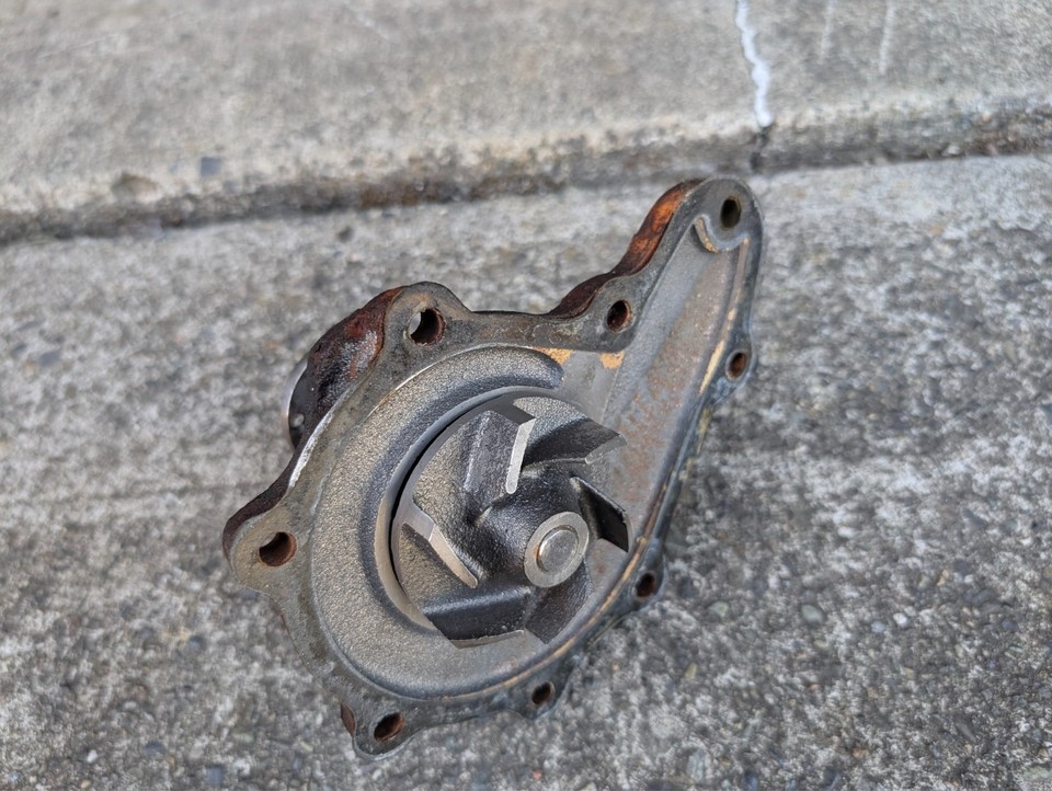 89 90 91 MAZDA RX7 13B fc3s fc ROTARY WATER PUMP oem | eBay