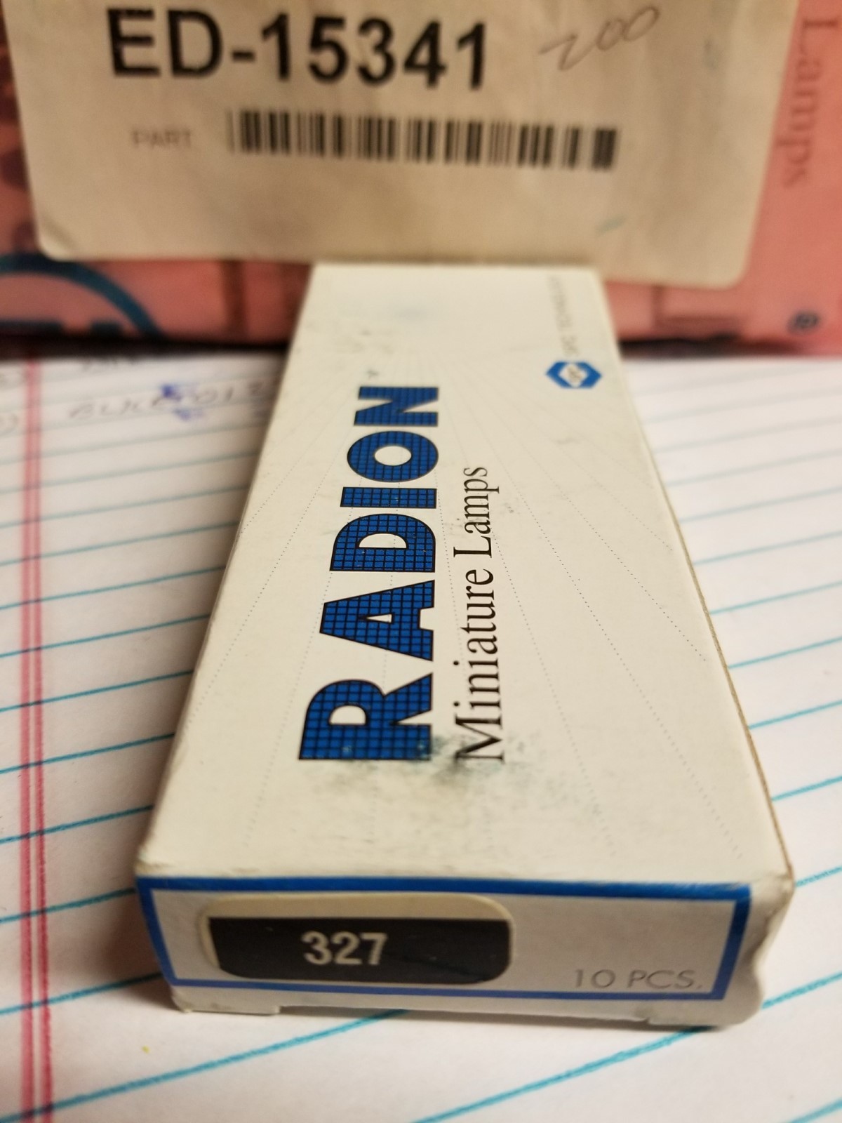 Radion Miniature Lamps #327 - 28V - (1) Box of 10 - UIC p/n ED-15341 ...