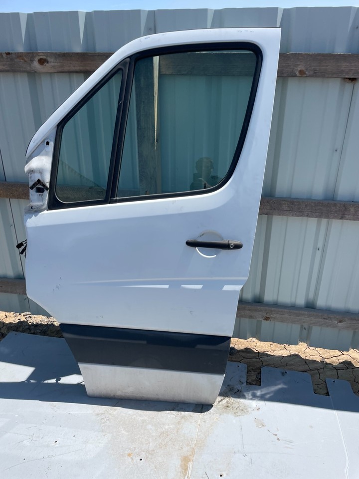 2007-2018 MERCEDES-BENZ SPRINTER FRONT LEFT DRIVER DOOR SHELL PANEL OEM ...