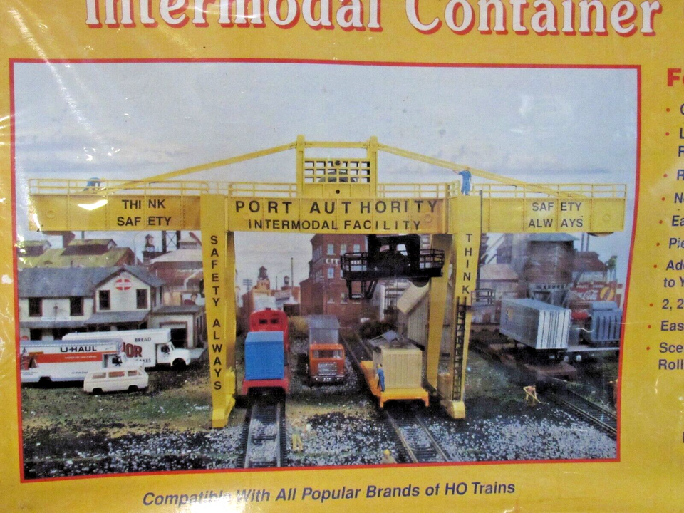 IHC ho scale INTERMODAL CONTAINER CRANE KIT for Model Train Layouts ...