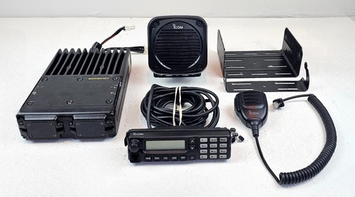 Icom IC-F9511HT ICF9511HT VHF 136-174MHz 512 channel 110 Watt (Complete ...