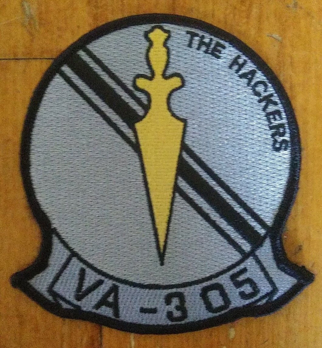 US Navy USN ~ VA 305 ~ Attack Squadron ~ THE HACKERS ~ Collectors ...