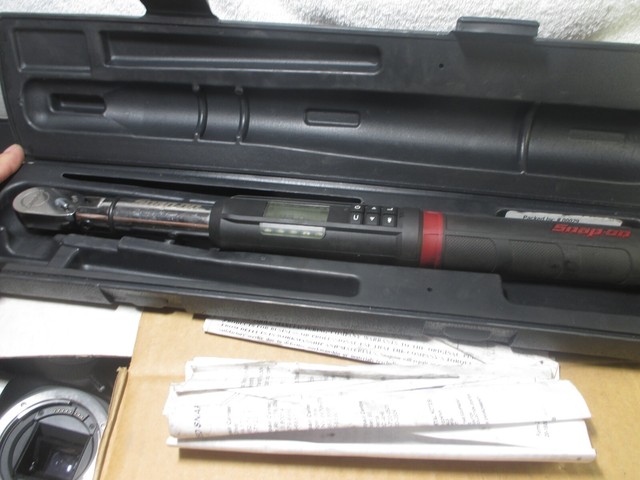 Snap-on ATECH2FR100B 3/8" Drive TechAngle Flex-Head Torque Wrench (5 ...