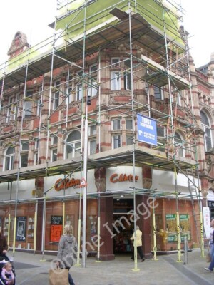 Photo 6x4 Clinton Cards - Lands Lane Leeds/SE3034 c2010 | eBay UK