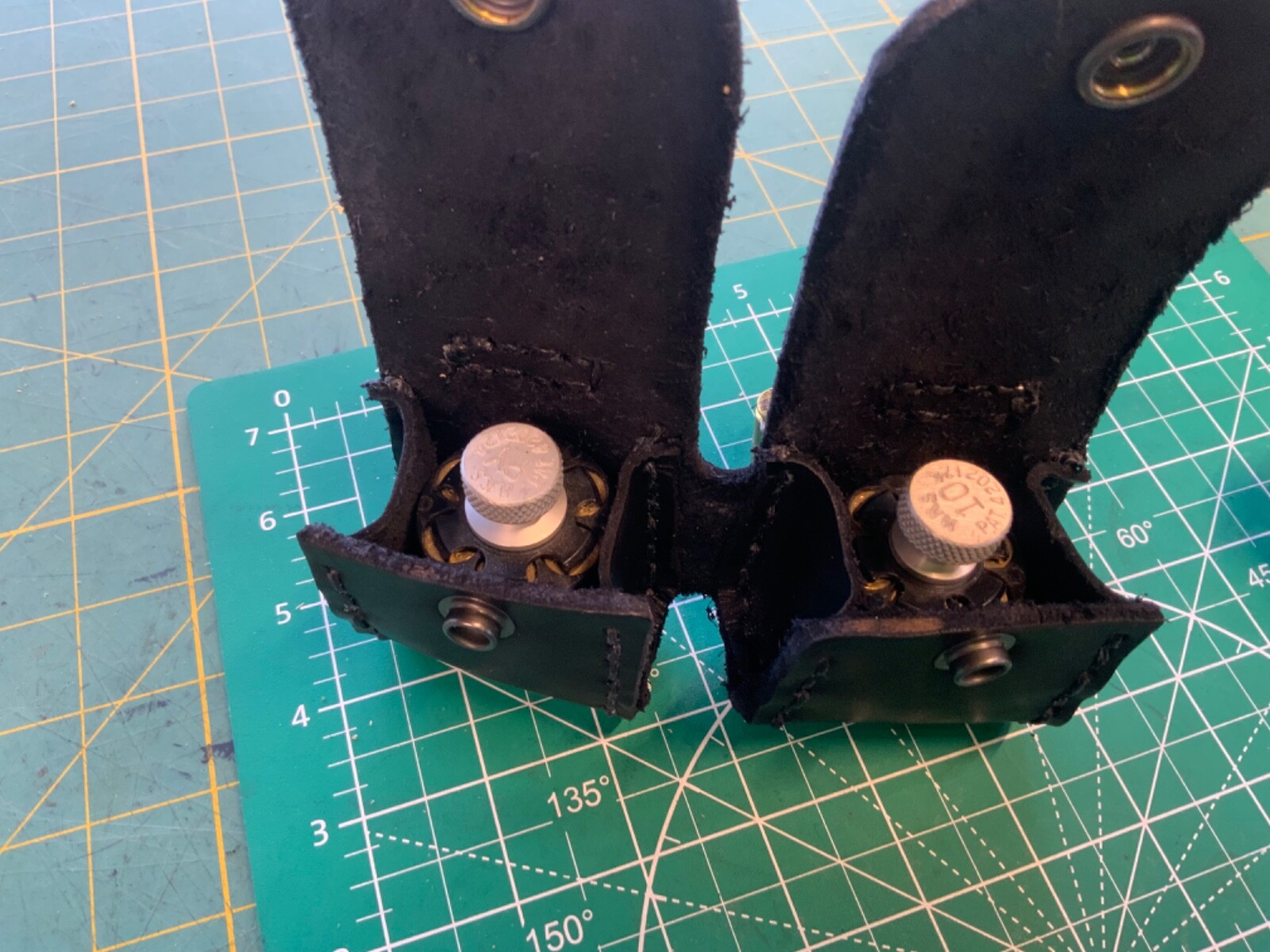 Handmade Leather Speed loader/moon clip Double Pouch Belt Attach | eBay