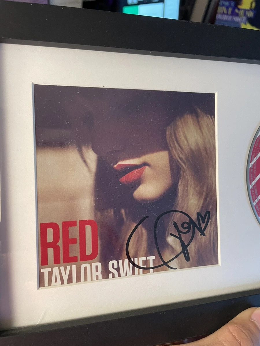 Taylor Swift Signature Heart