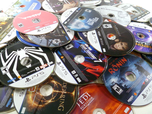 PS5 Game Disc Lot of 100 for Parts or Repair Cracked Hubs - Broken ...