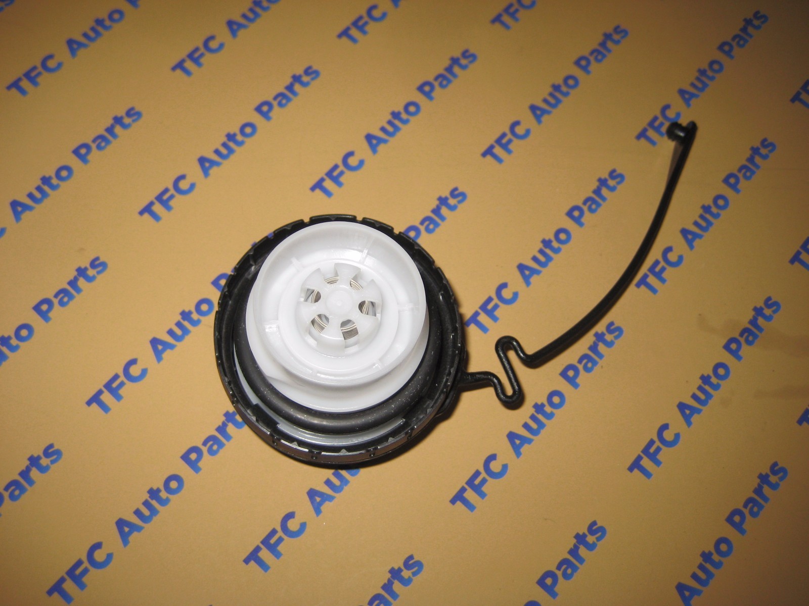 TOYOTA LEXUS OEM Fuel Gas Cap Screw-on style 7730007030 Fits Many ...