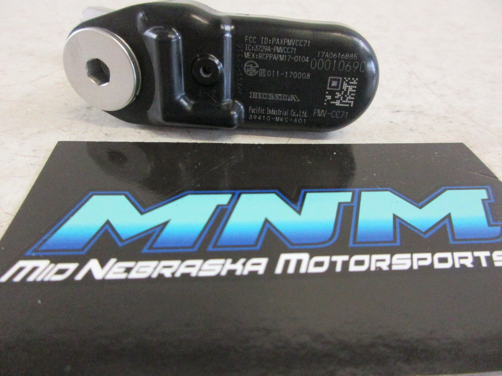 Honda GL1800 Goldwing GL 1800 Genuine Rear Wheel Rim Tire Pressure ...