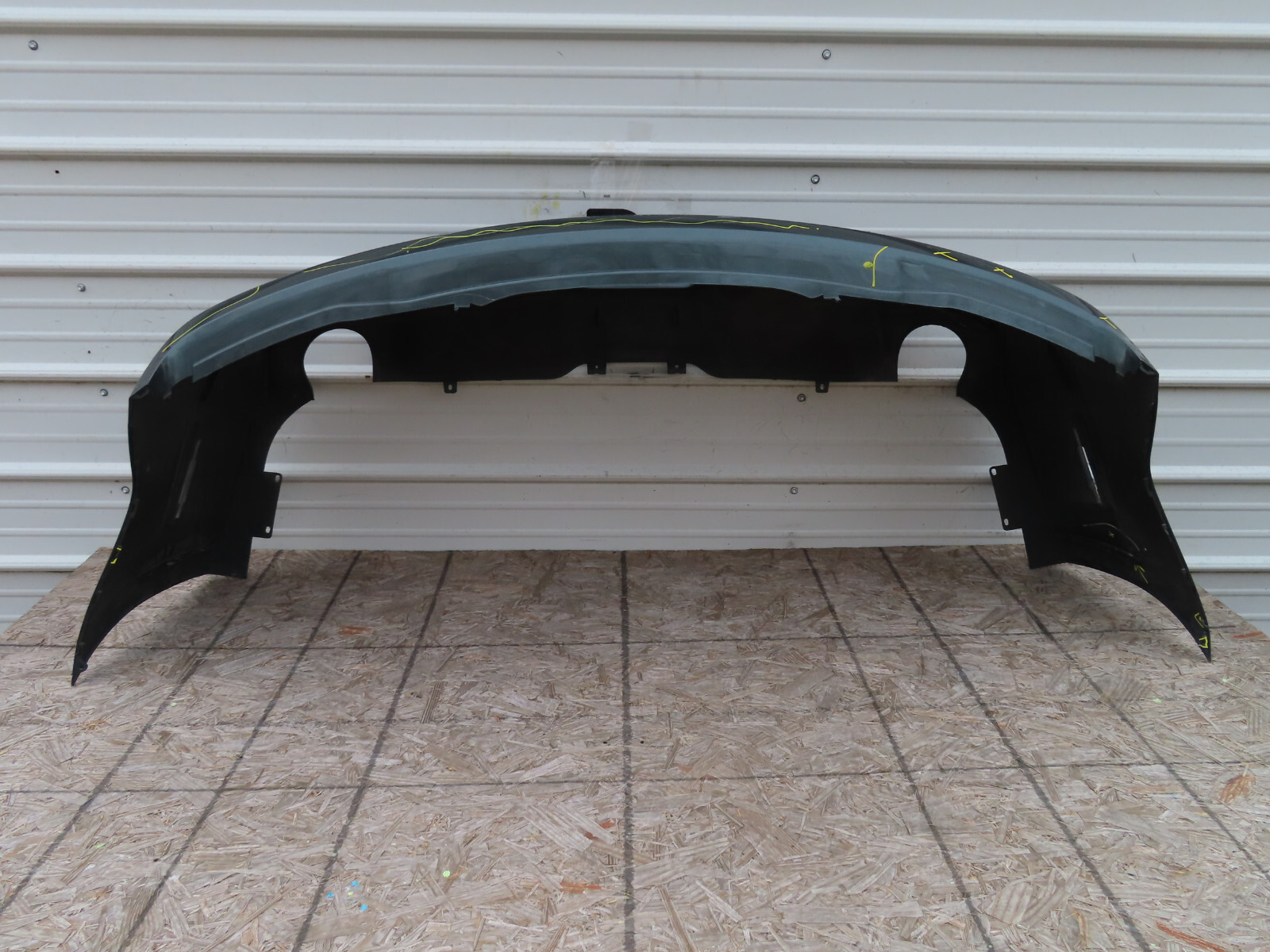 2015-2017 FORD MUSTANG V6 REAR BUMPER COVER OEM FR3B-17D781-A | eBay