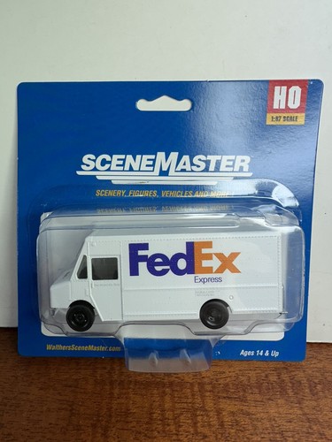 HO Scale 949-12103 Walthers SceneMaster Fed Ex Express Delivery Truck ...