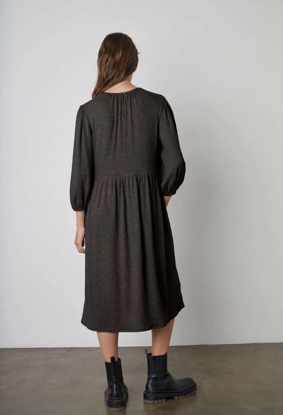 VELVET By Graham & Spencer Scarlet Puff Sleeve Midi Dress Navy Blue S ...