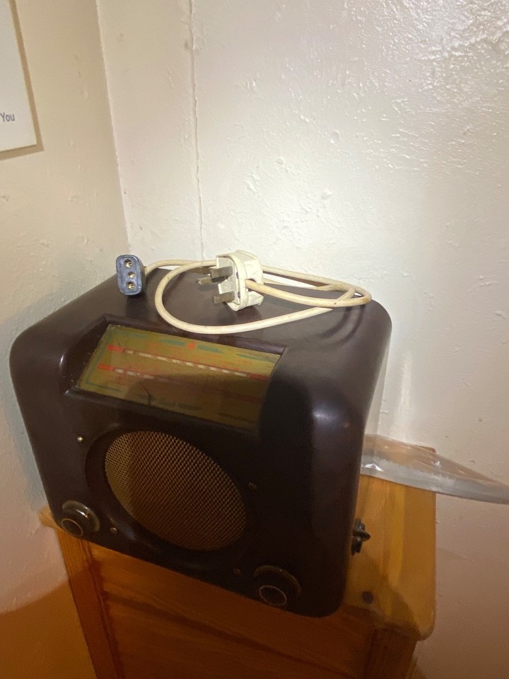 Bush Tube Radio DAC90A Vintage Valve Collectable Brown Classic Decor ...