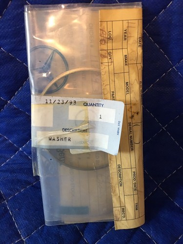 Mercedes OEM Brake Caliper Dustboot Retain Metal Ring 0004210256 / 000 ...