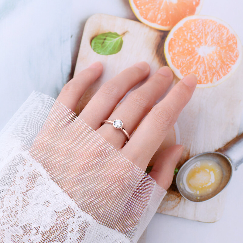 Bezel Setting 0.5ct Round Moissanite Ring Women Sterling Silver ...