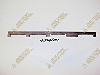 4304604 New Eaton Fuller RAIL - OEM replaces 4302158 (fits FRO14210C ...