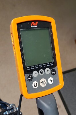 ORANGE Minelab Equinox 800/600 Control Box Protector (Rubber) | eBay