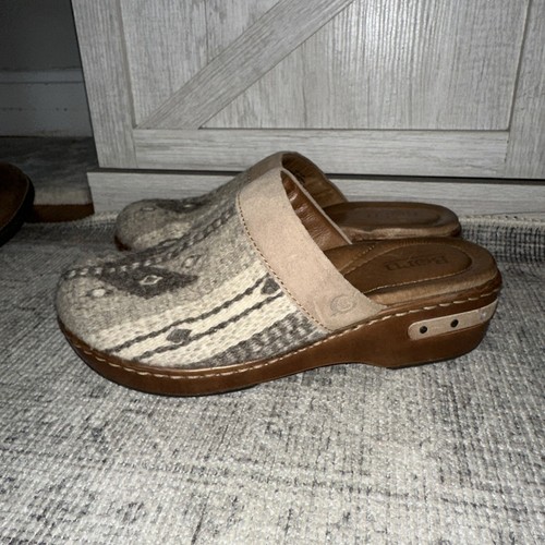 Born Bandy Blanket Mule Clog Shoes Women's 9 Taupe Aztec Comfort ...