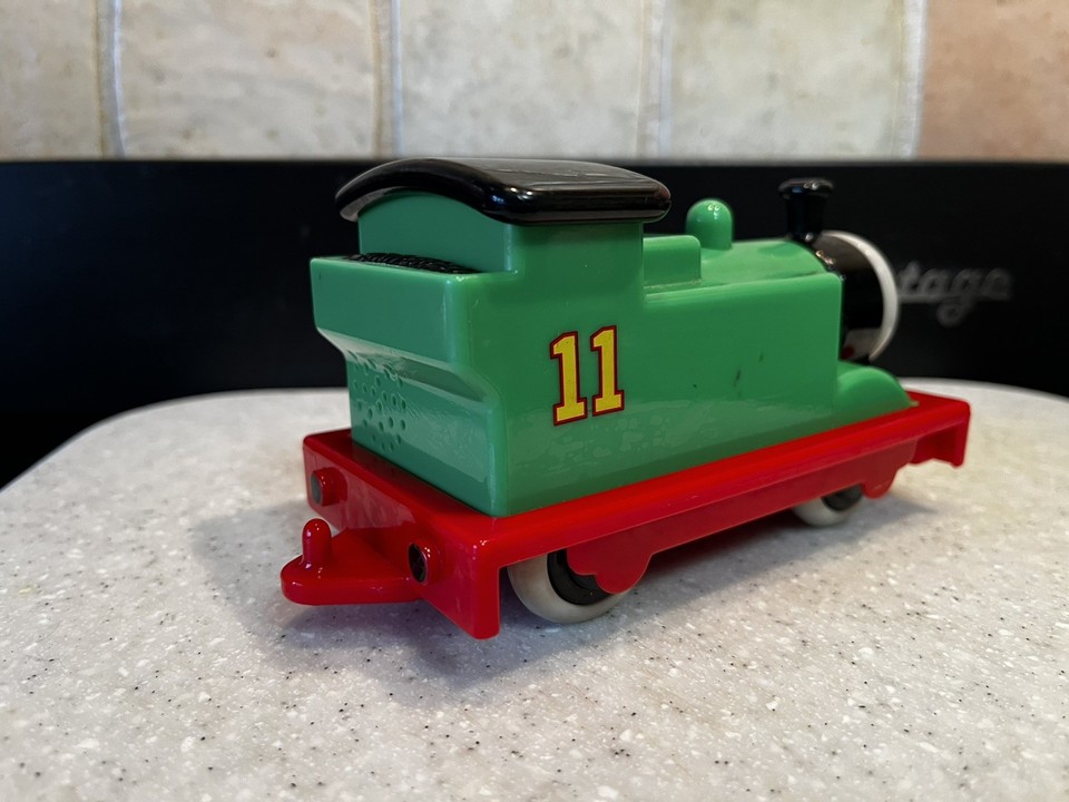 Thomas the Tank Engine My First Thomas Golden Bear Talking Oliver Train ...