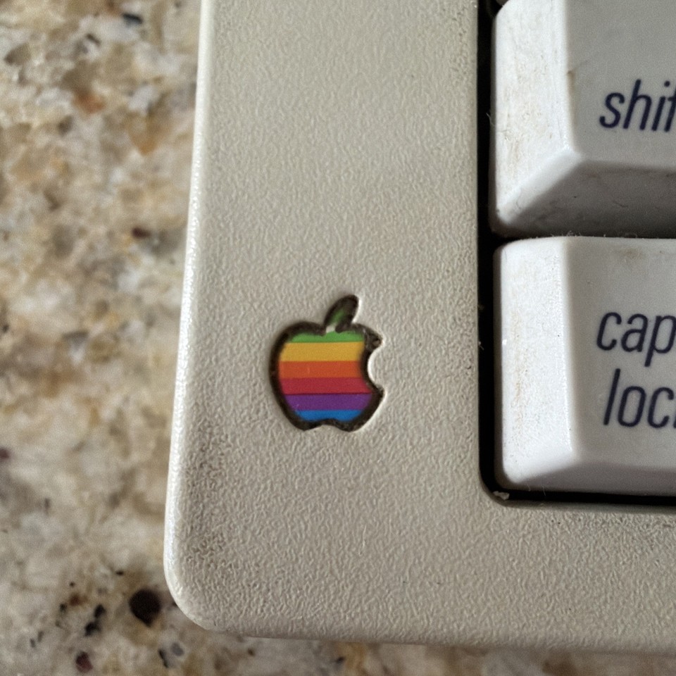 Apple Keyboard M0116 + Desktop Bus Mouse II + ADB Cable Vintage Bundle ...