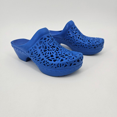 Dansko Pippa Laser Cut Floral Clogs Shoes Women's Size 39 Blue Rubber ...