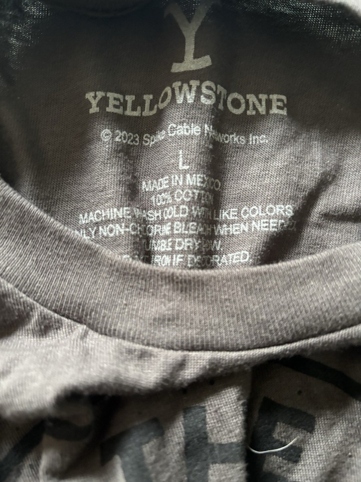 Yellowstone Shirt Mens Large Gray Dutton Ranch Protect The Family | eBay