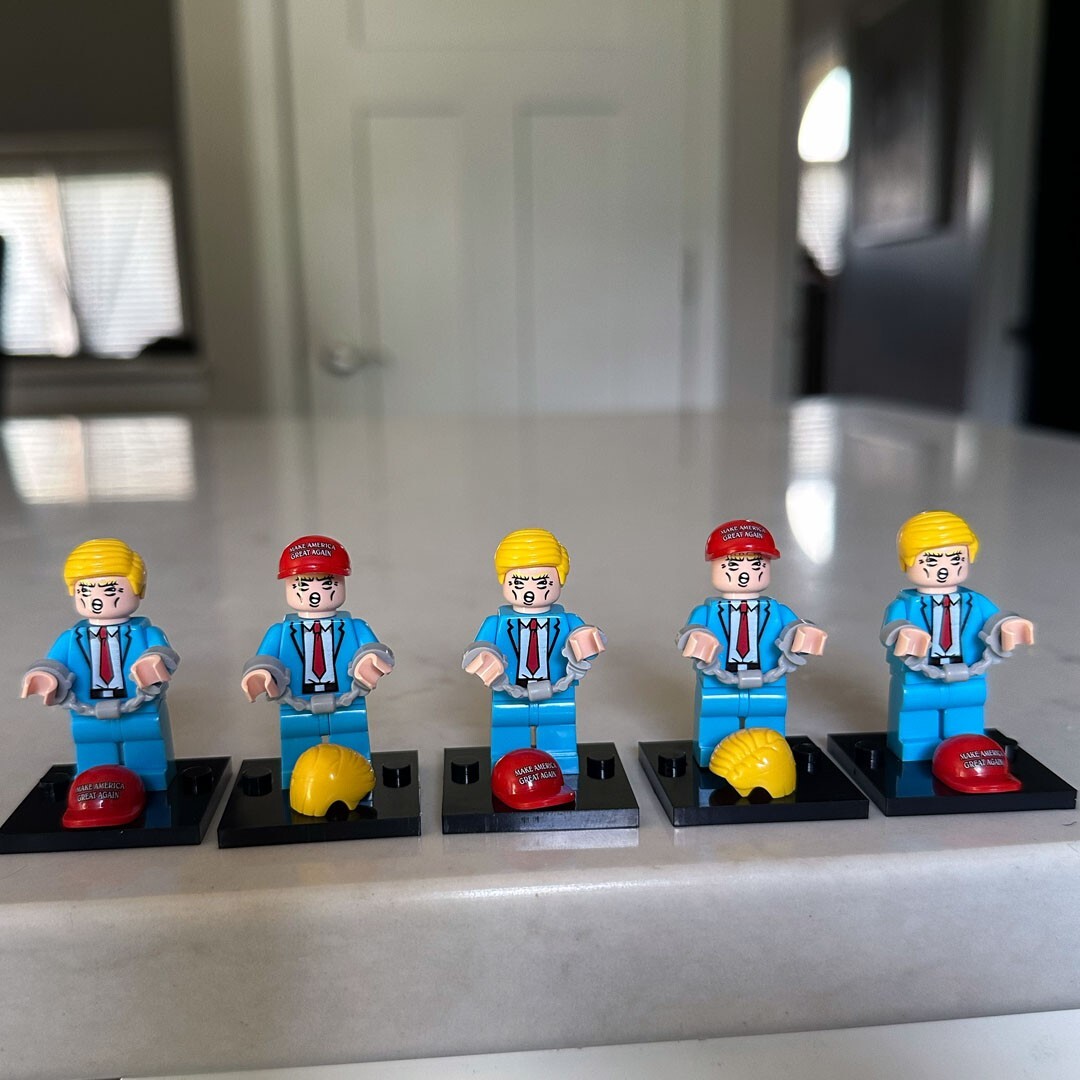 Lot of 5 BRAND NEW President Donald Trump In Handcuffs Lego Minifigures ...