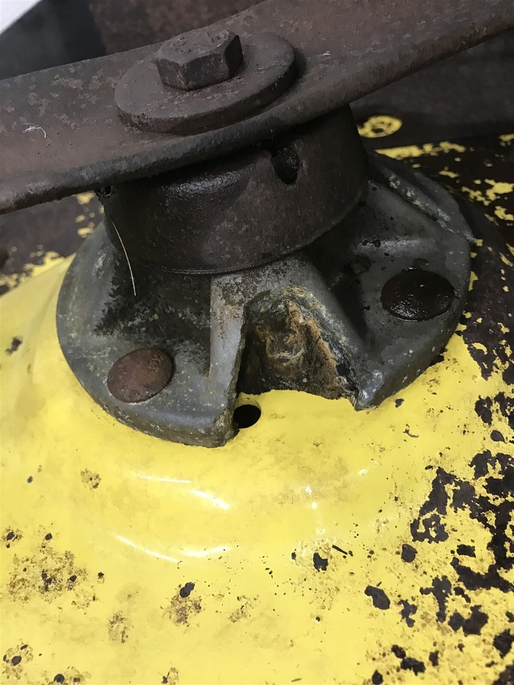 JOHN DEERE SST16 SST18 48” MOWER DECK | eBay