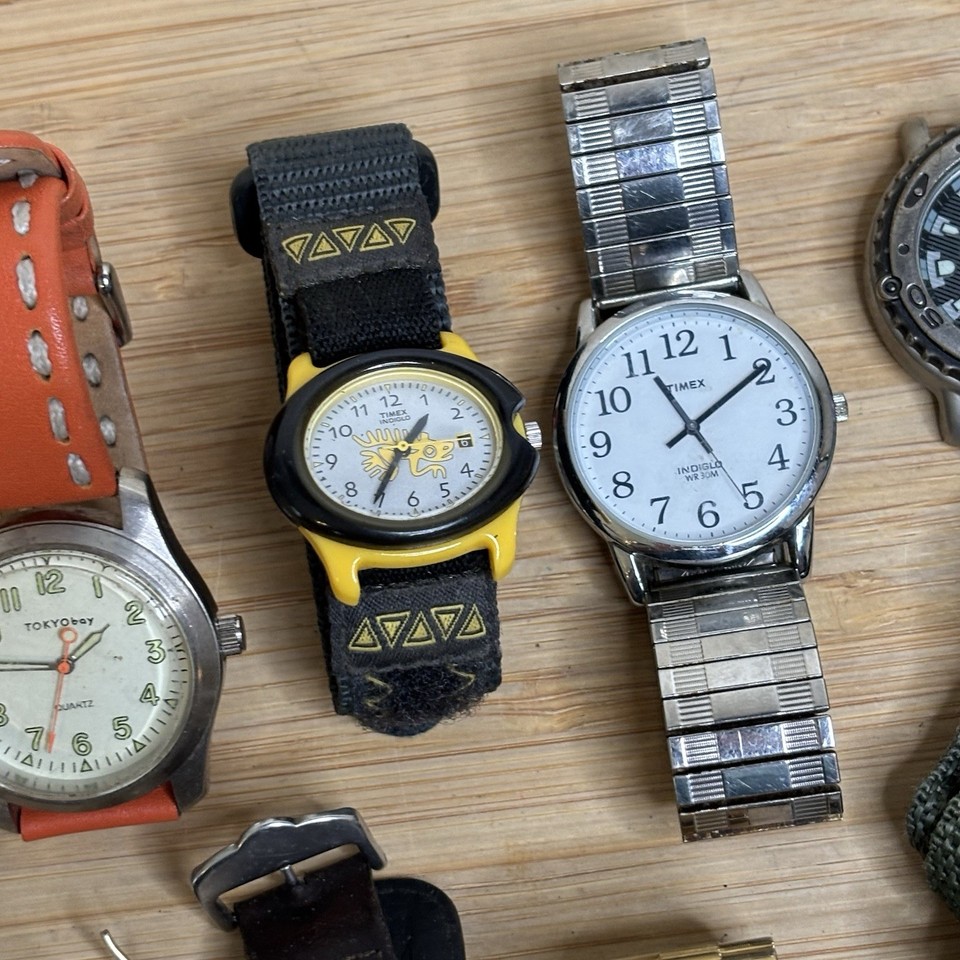 Untested Vintage Quartz Watch Lot - Timex Fossil FSL Citizen Caravelle ...