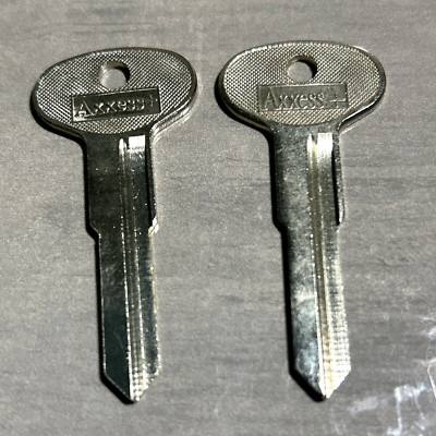 2 KEYS 1976-1995 PORSCHE 1971-2001 VW 1970-1998 AUDI X9 73VB VW23 V30 ...
